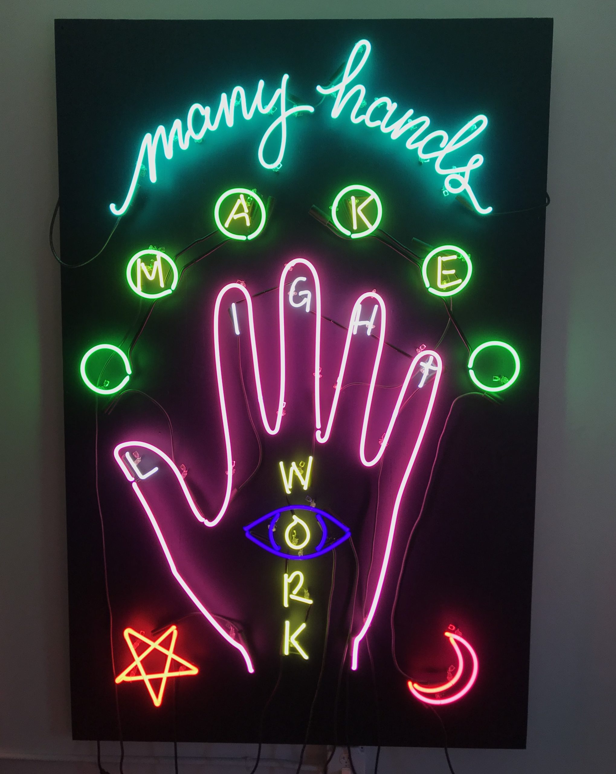 Artwork: SLEIGHT OF HAND | 32450 - Traver Gallery